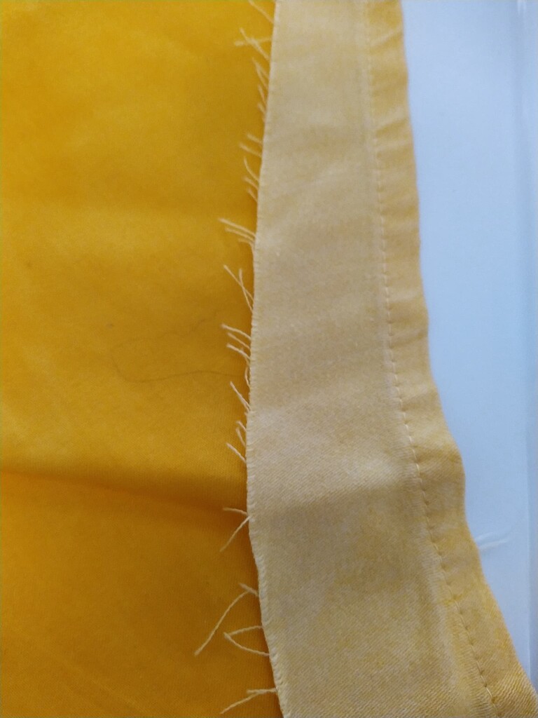 Dying bed sheets from Textiles - MakeICT