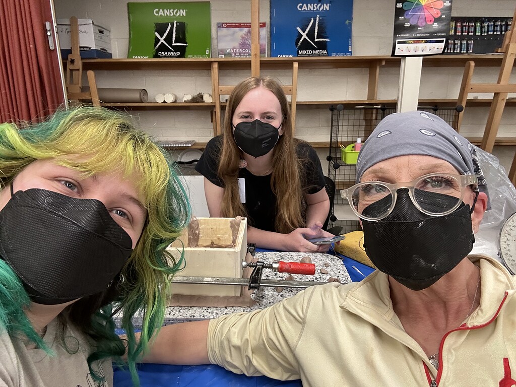 Impromptu mold making workshop - Ceramics - MakeICT