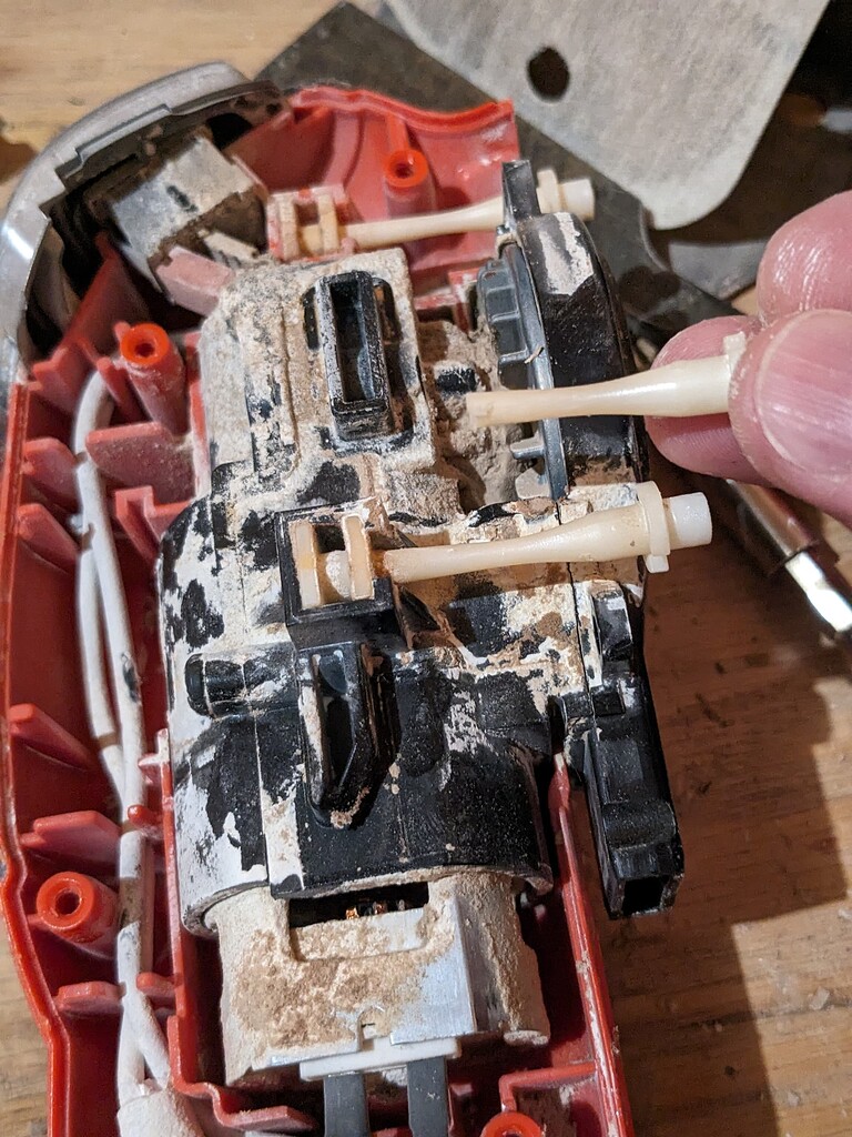 "Mouse" sander broken - Wood Shop - MakeICT