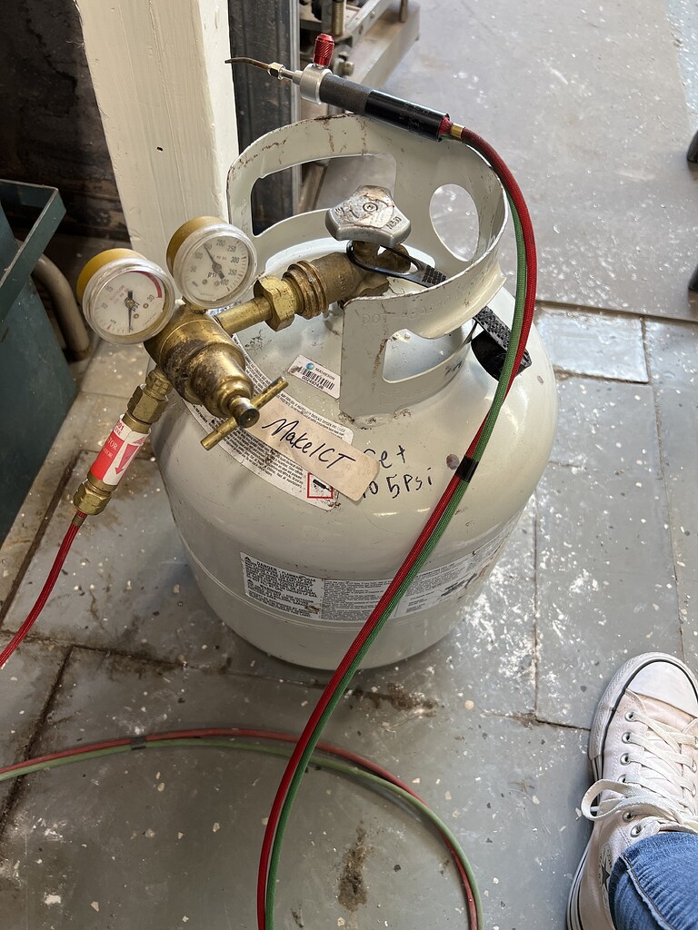 Empty acetylene(?) tank - Jewelry Lab - MakeICT